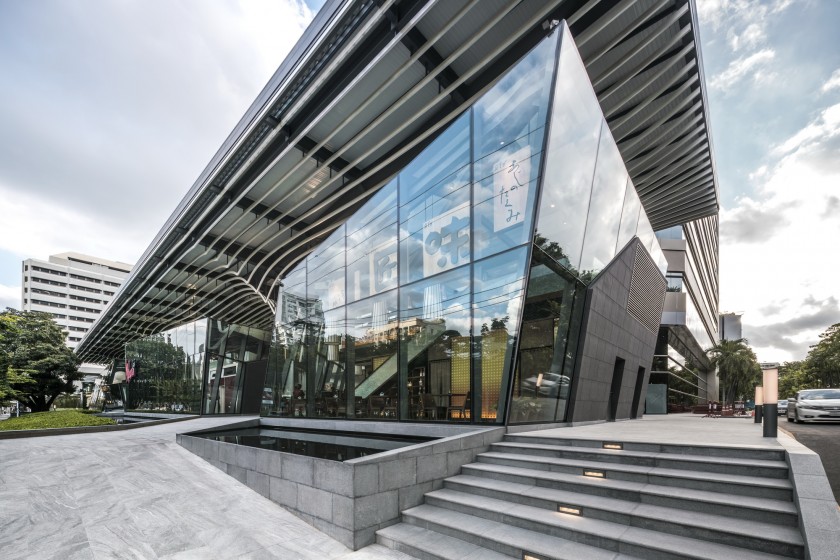 Glasshouse at Sindhorn Building – OFFICE AT