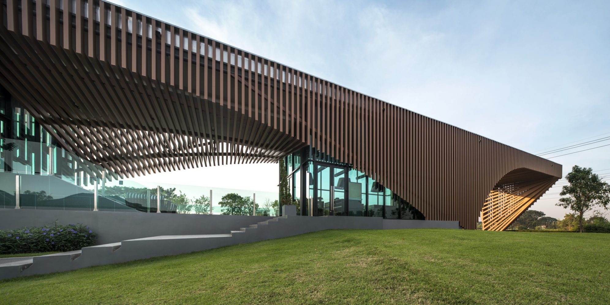 Areeya Como Clubhouse – OFFICE AT